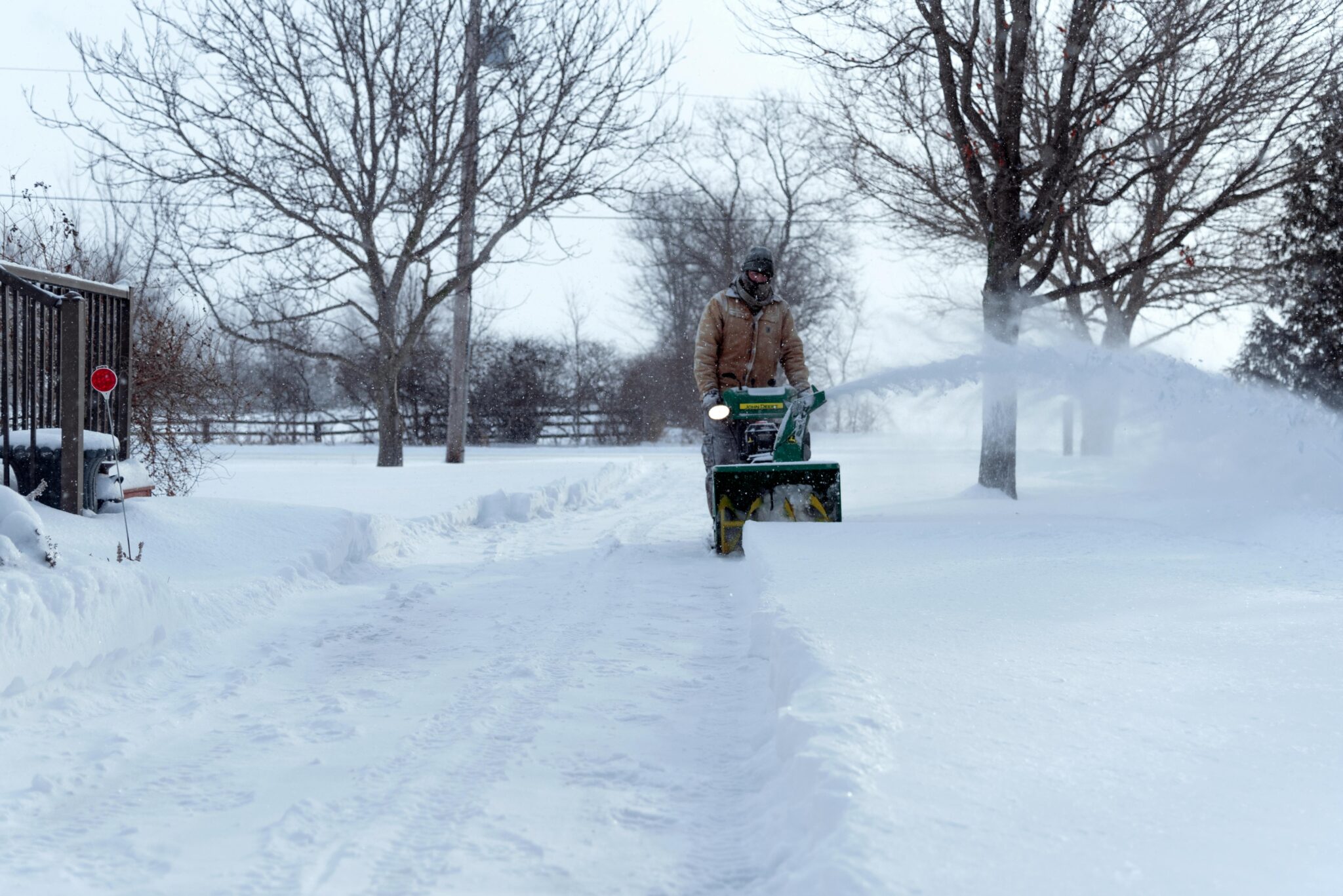 Landscaping Projects That Can (And Can't) Be Done In Winter | Sunready ...